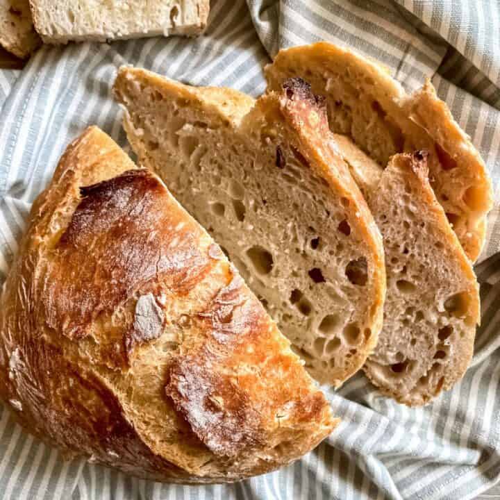 Dutch Oven Bread (No Knead) - Sugar & Snap Peas